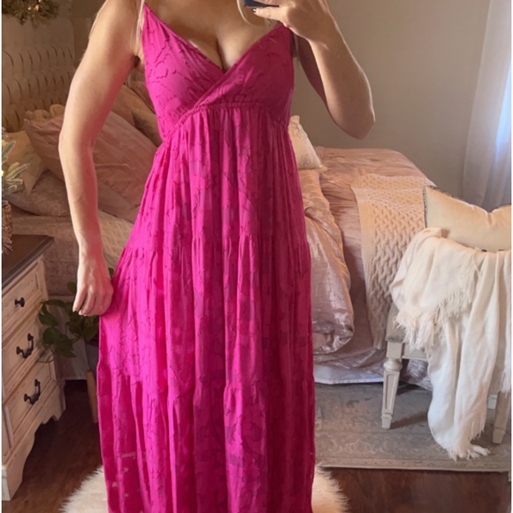En Creme | Dresses | Hot Pink Maxi Dress | Poshmark